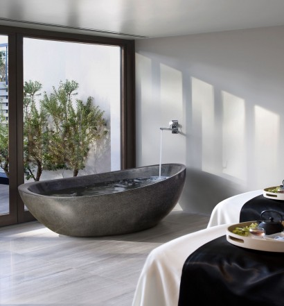 10 Beautiful Baths - Custom Homes