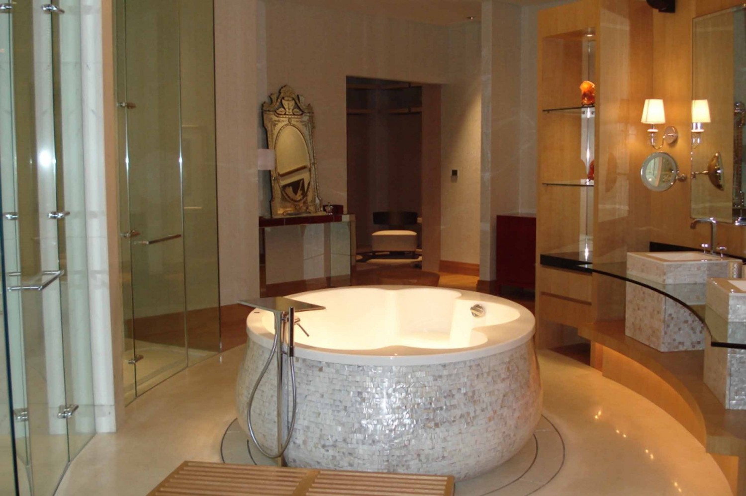 10 Wonderful Baths - Custom Homes