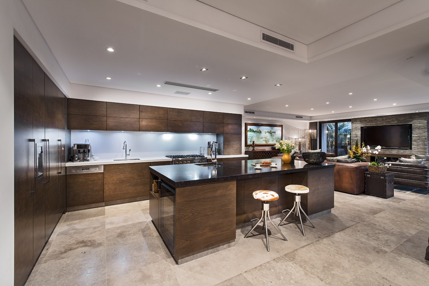 Resort Style Renovation, Custom Homes Magazine Perth