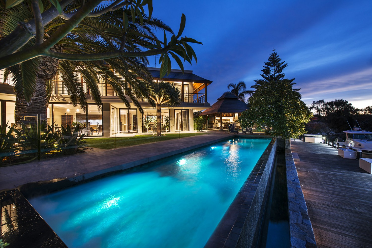 Resort Style Renovation, Custom Homes Magazine Perth