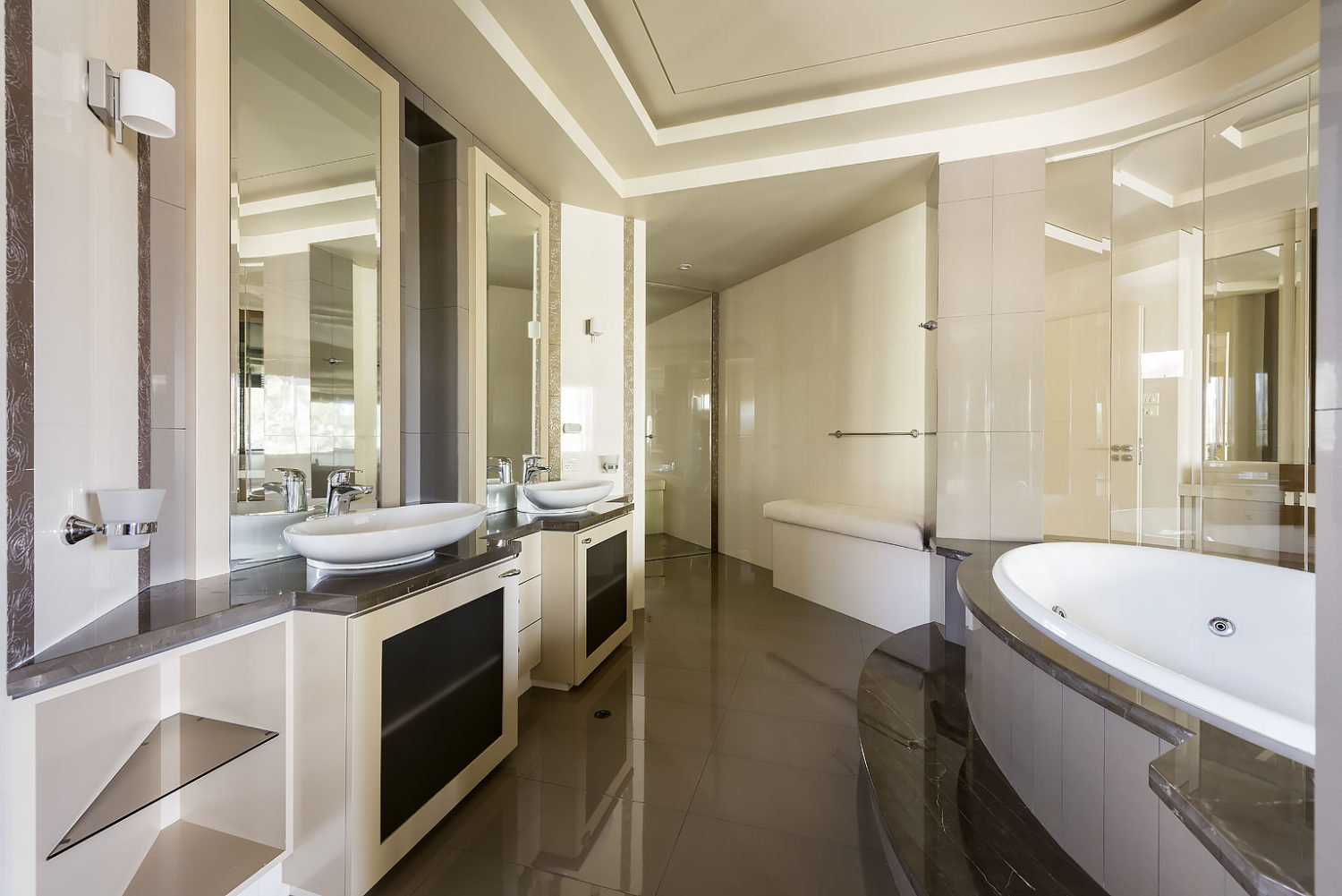 Luxury Reno in Record Time - Custom Homes