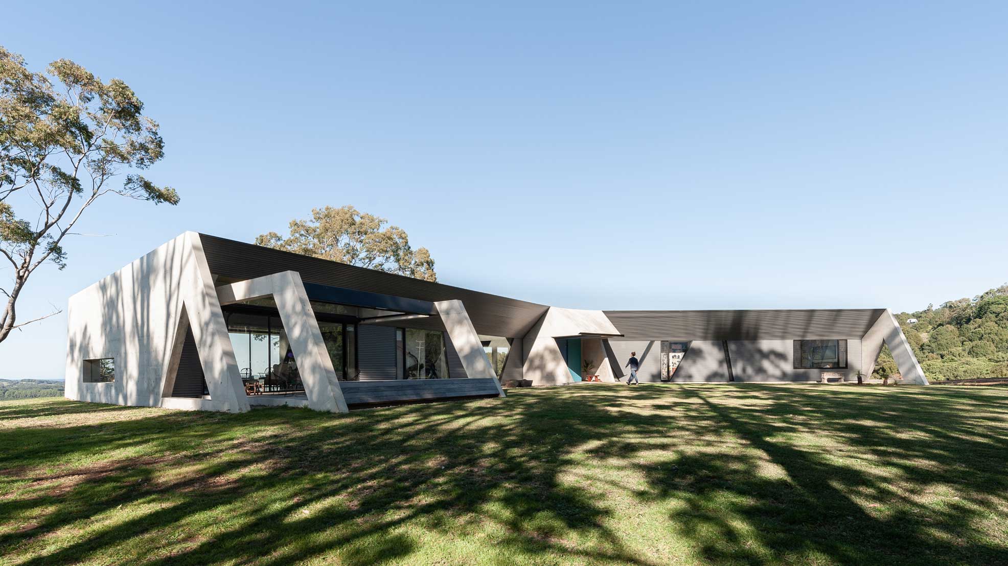 The Great Granny House - Custom Homes