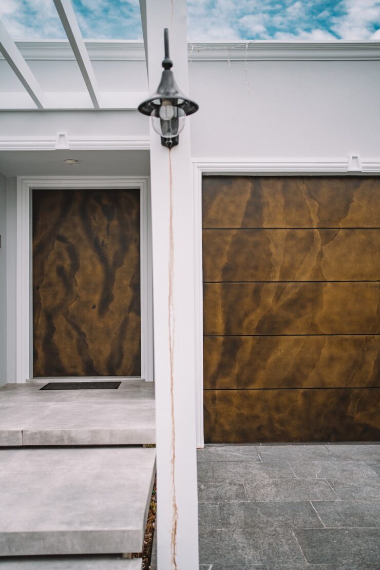 LIquid Metal Finishes, Metal finishes, Metal Look Applications