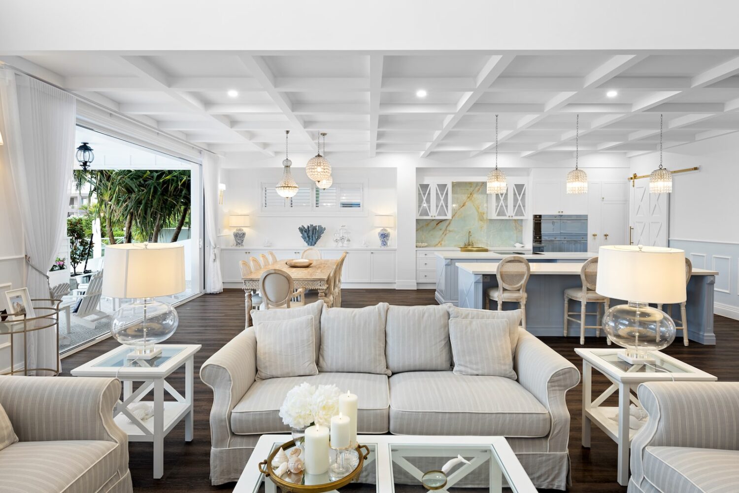 Raby Bay Beauty - Custom Homes