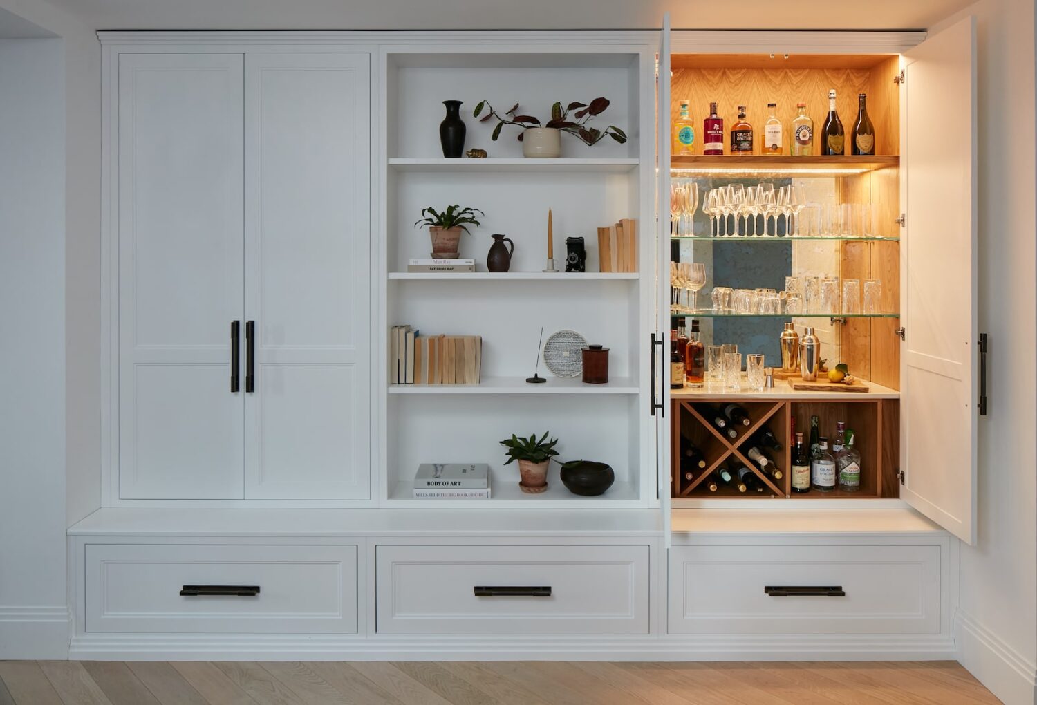 Luxury Architectural Hardware, Kitchen Makeover Using Designer Hardware