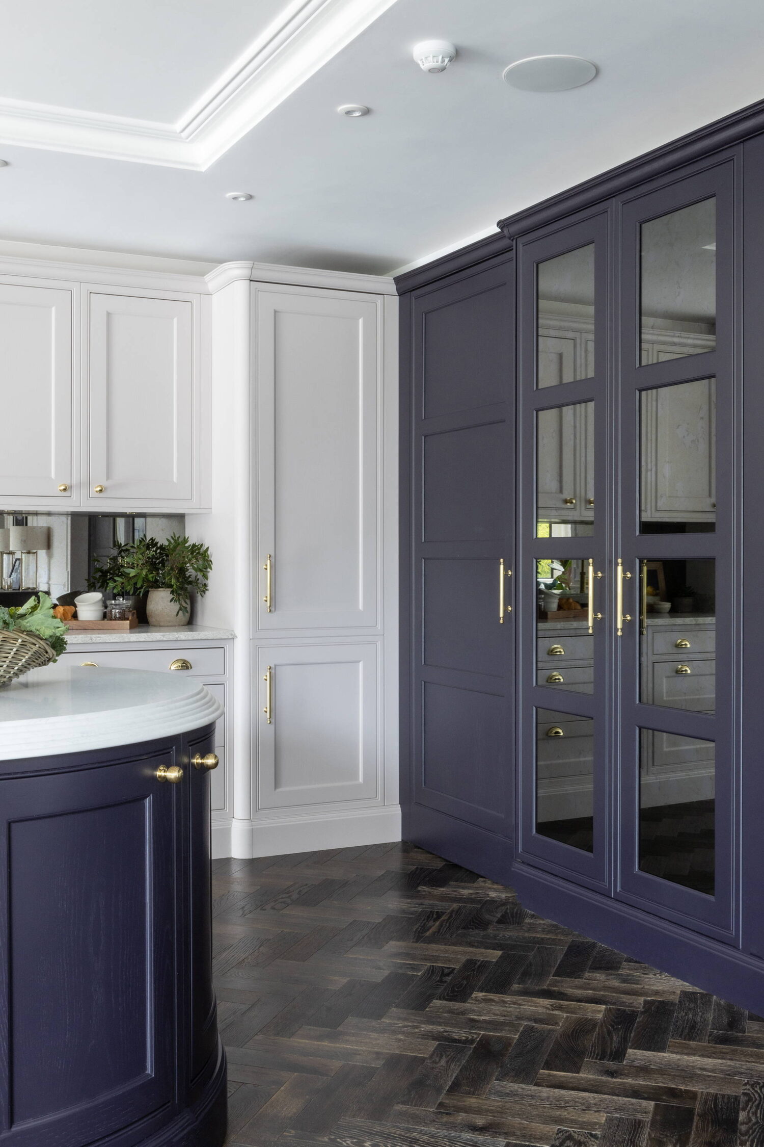Luxury Architectural Hardware, Brass Kitchen knobs & Handles