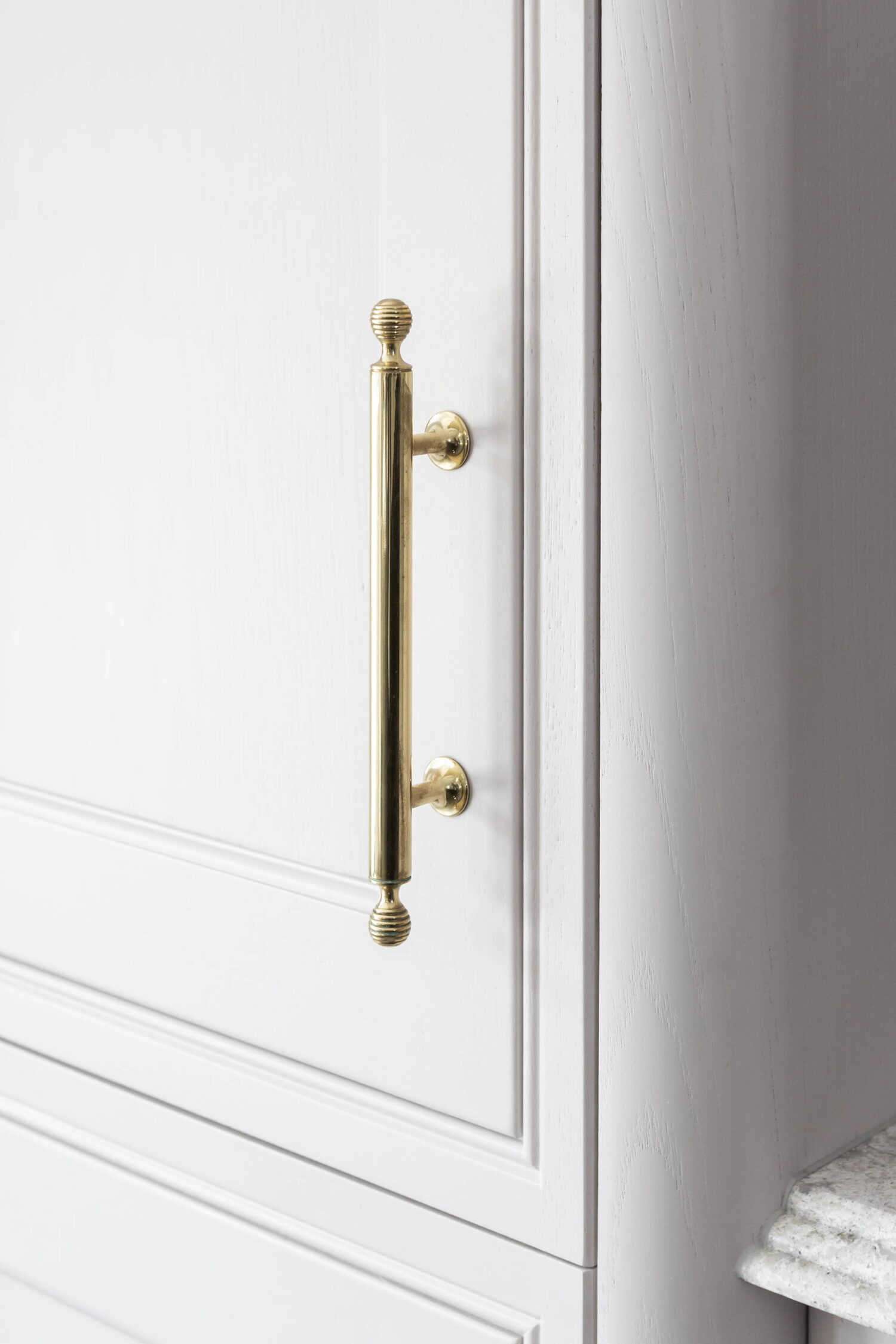 Luxury Architectural Hardware, Brass Kitchen knobs & Handles