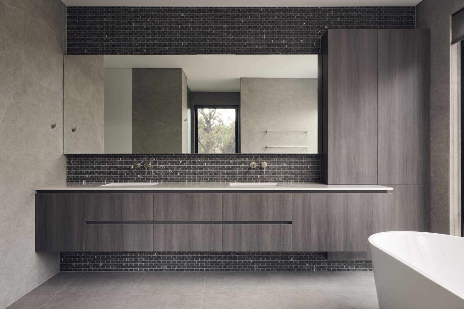 Luxury Single Storey Home Designed With Creative Freedom