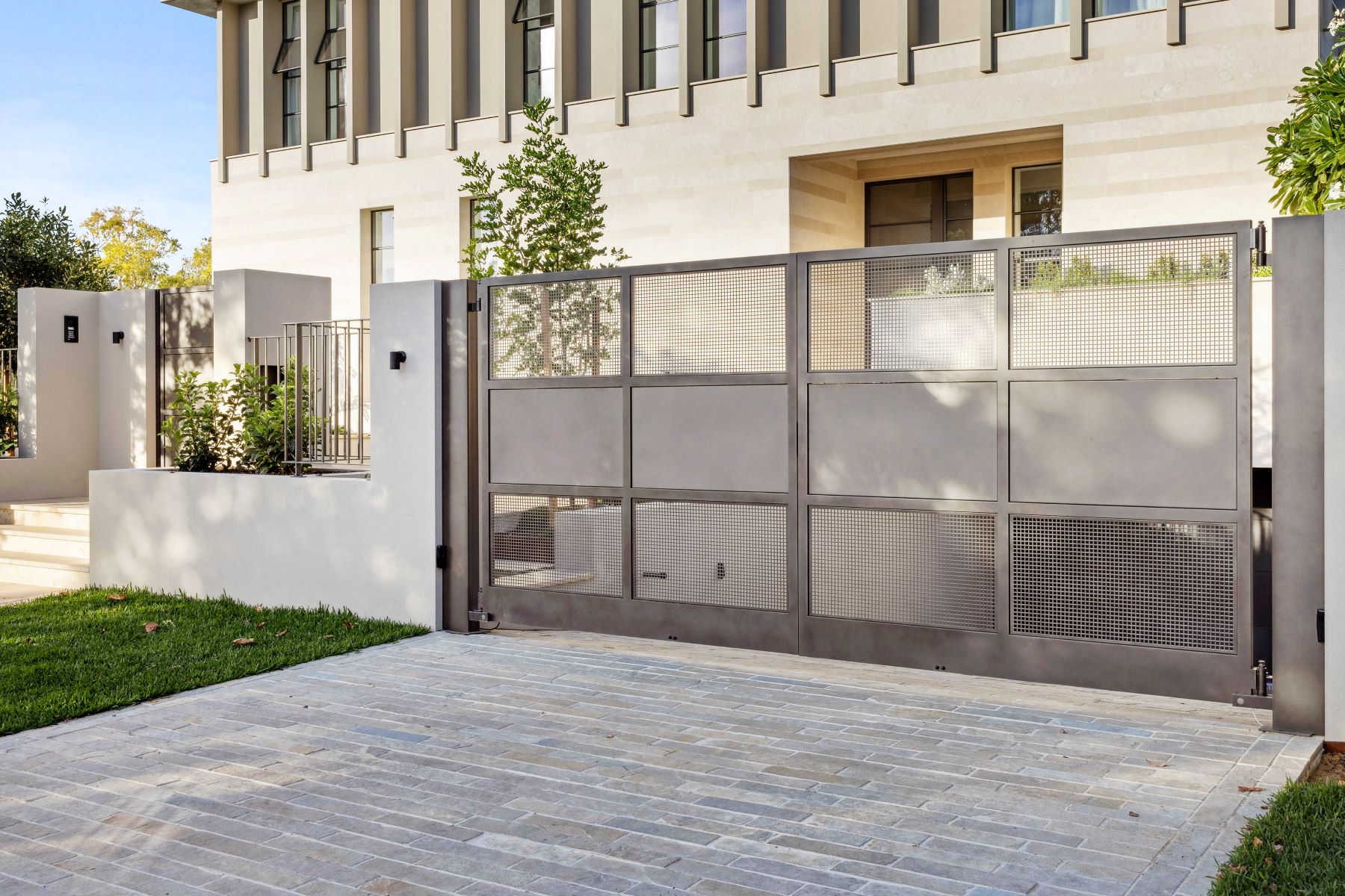 Elevate Your Vision - Custom Homes