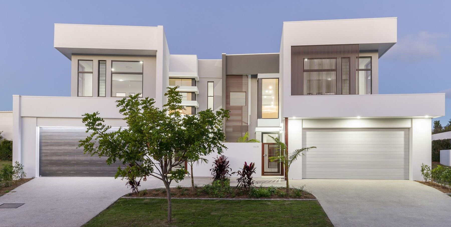 Lakeview Luxury Villas - Custom Homes